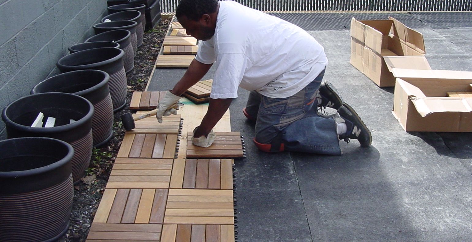 How To Lay Wood Deck Tiles Over Gravel - Woodspace